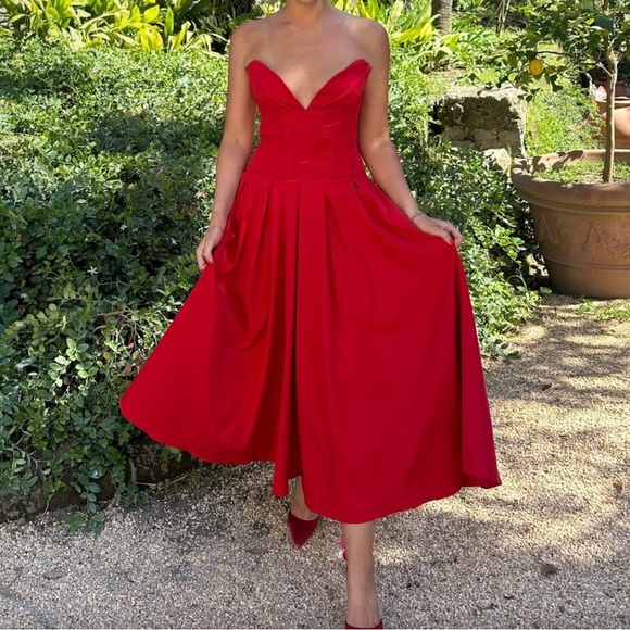 House of CB | Dresses | House Of Cb Lady Strapless Midi Dress | Poshmark